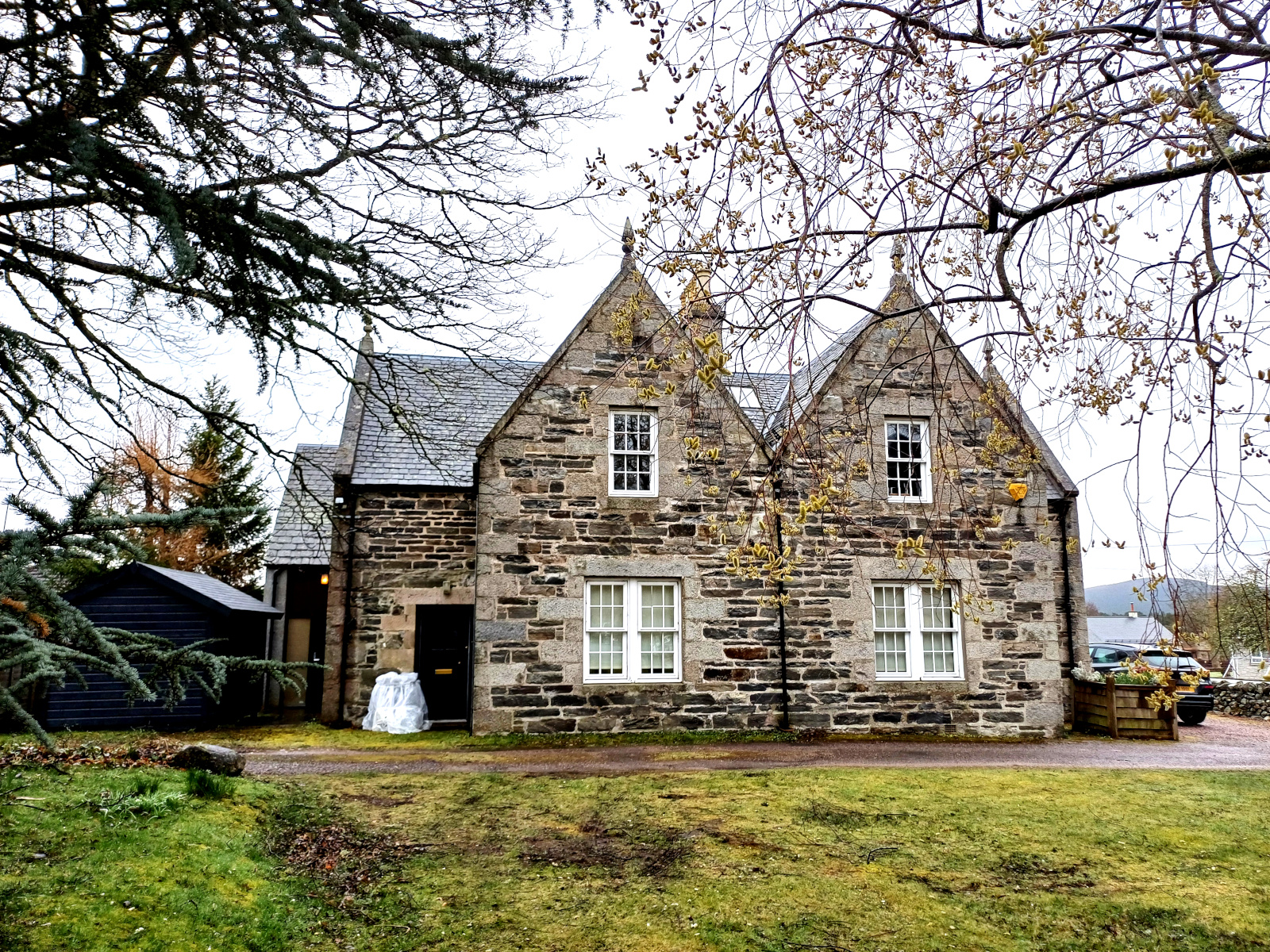 the flat, Burnfield house, one bedroom apartment, partially furnished ...